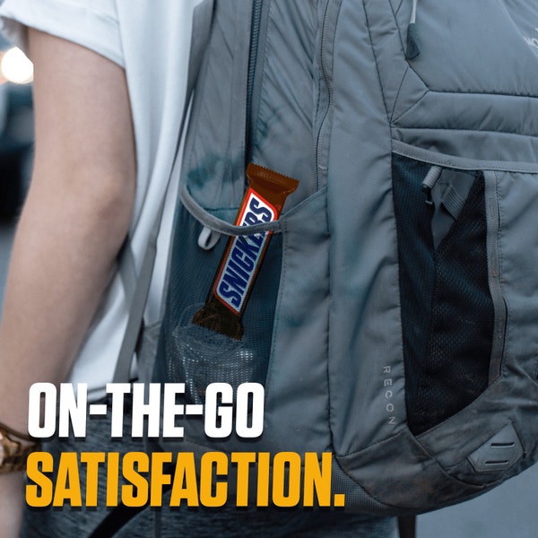 SNICKERS Full Size Chocolate Candy Bars Bag, 11.16 oz | SNICKERS®